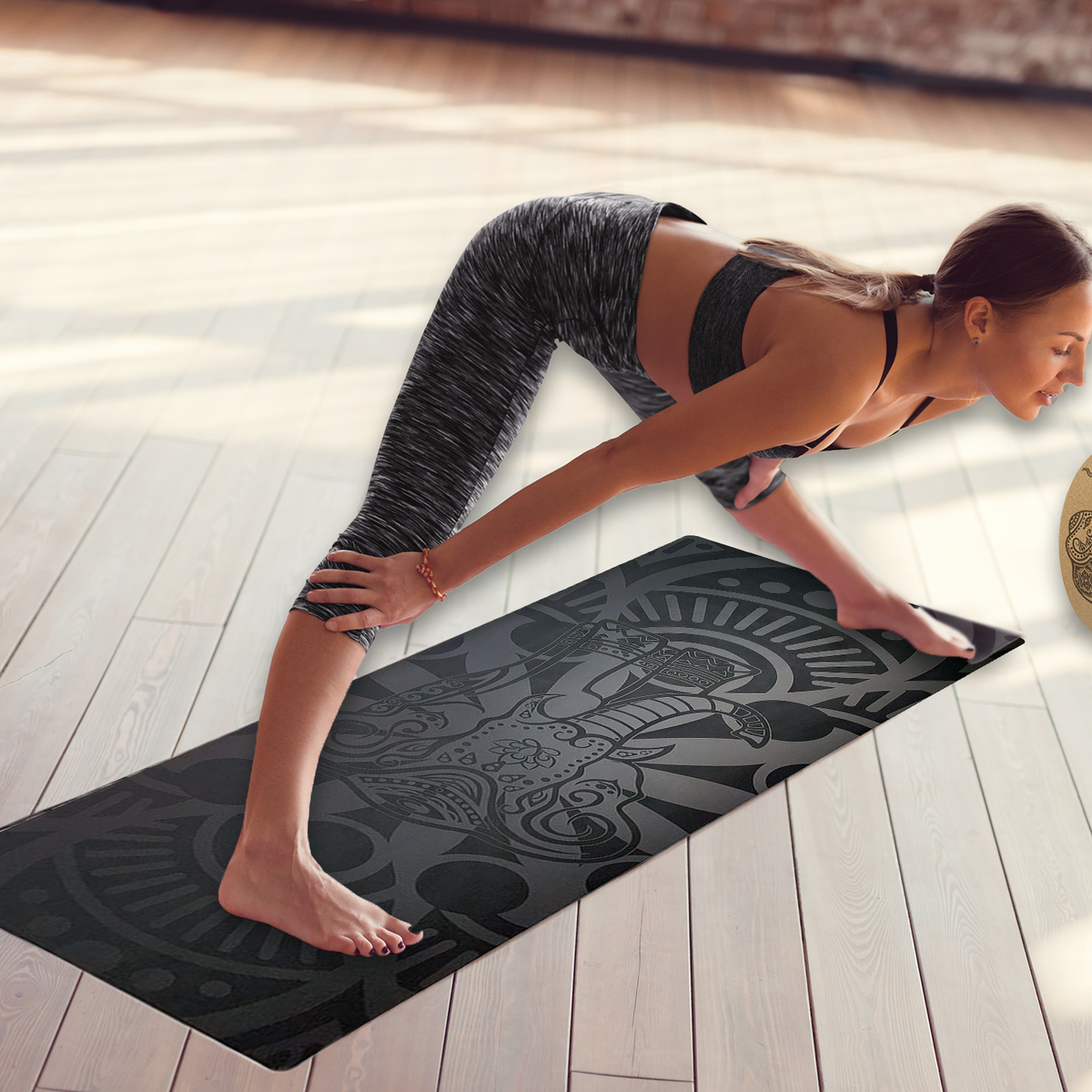 How to Choose the Right Yoga Mat: Expert Tips & Trending Insights – My ...